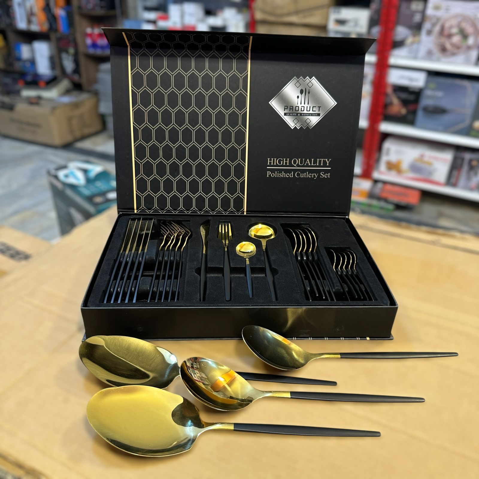 24 PCs Stainless Steel Cutlery Set - Black – Warsak Imported Collection